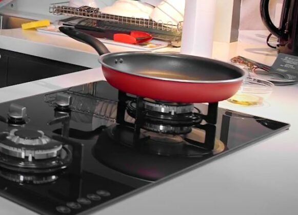 T-Fal cookware: how to clean, season, and care for it?